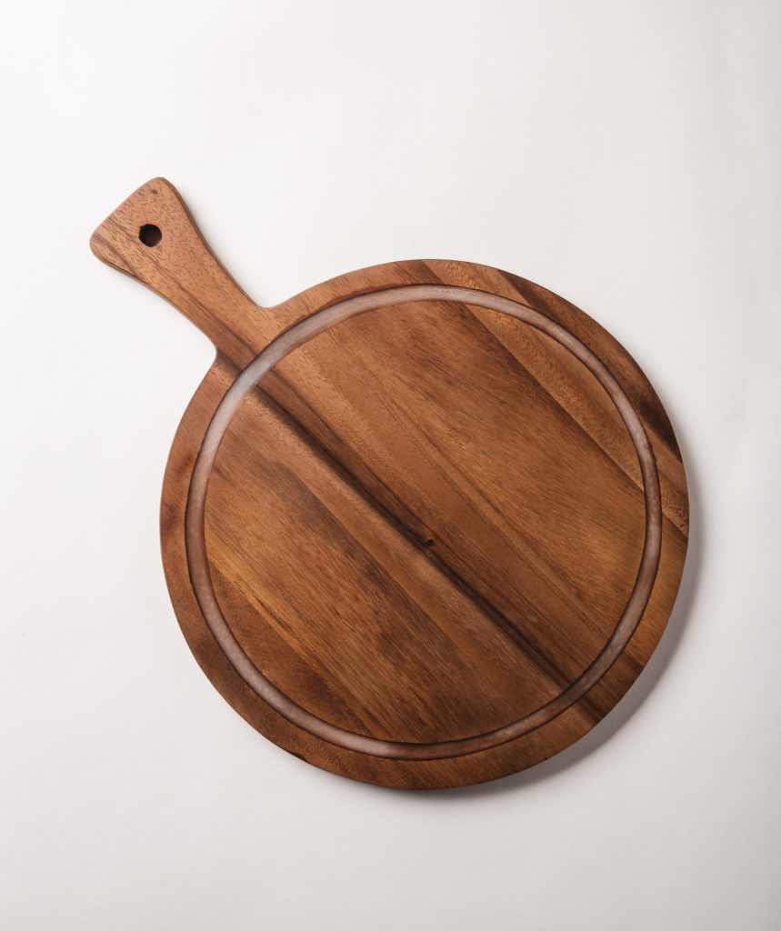 Round Acacia Wood Pizza Board with Epoxy – HOGAR HOME